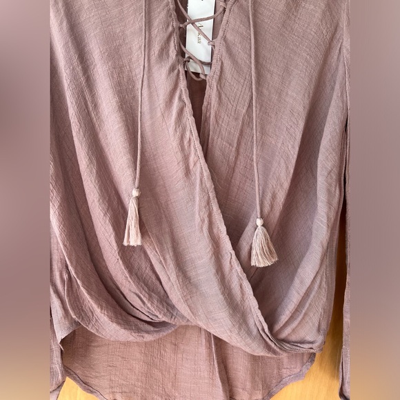 Aakaa | Tops | Nwt Aakaa Mauve Long Sleeve Wrap Top | Poshmark